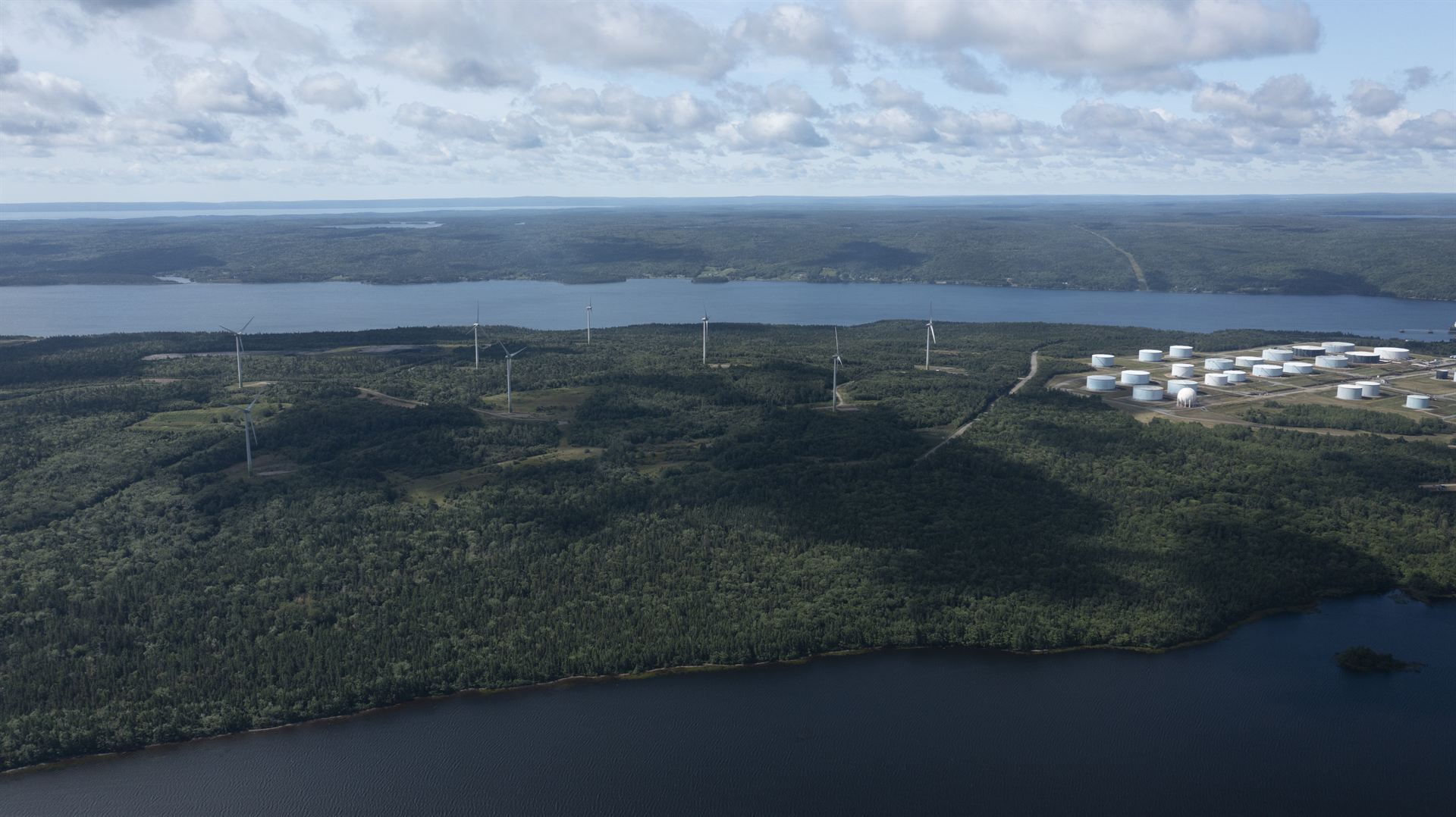 Economic & Environmental Benefits of Clean Energy | EverWind